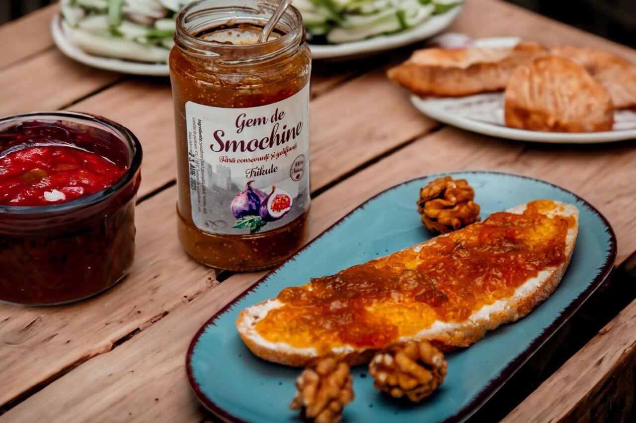 Gem de smochine – Smochinatrikule